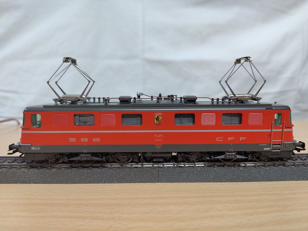 Märklin H0 3336 Ae 6/6 Genf, Jubiläumslok, H0/WS/MFX-Sound (Gebraucht ...