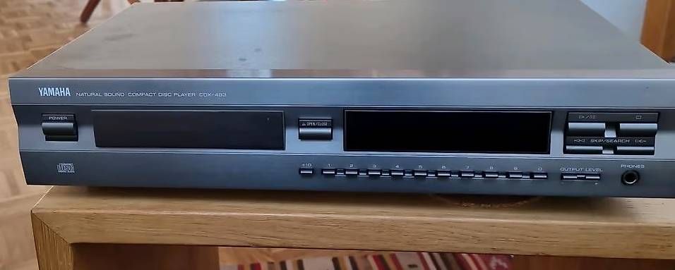 Yahama CD Player CDX-493 Silver/Titan | Kaufen auf Ricardo