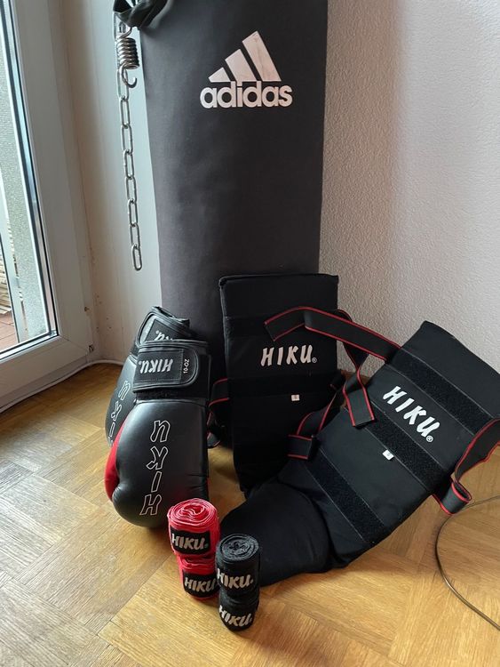 Boxausrüstung: Boxsack, Handschuhe, Bandagen und Beinschoner | Kaufen ...