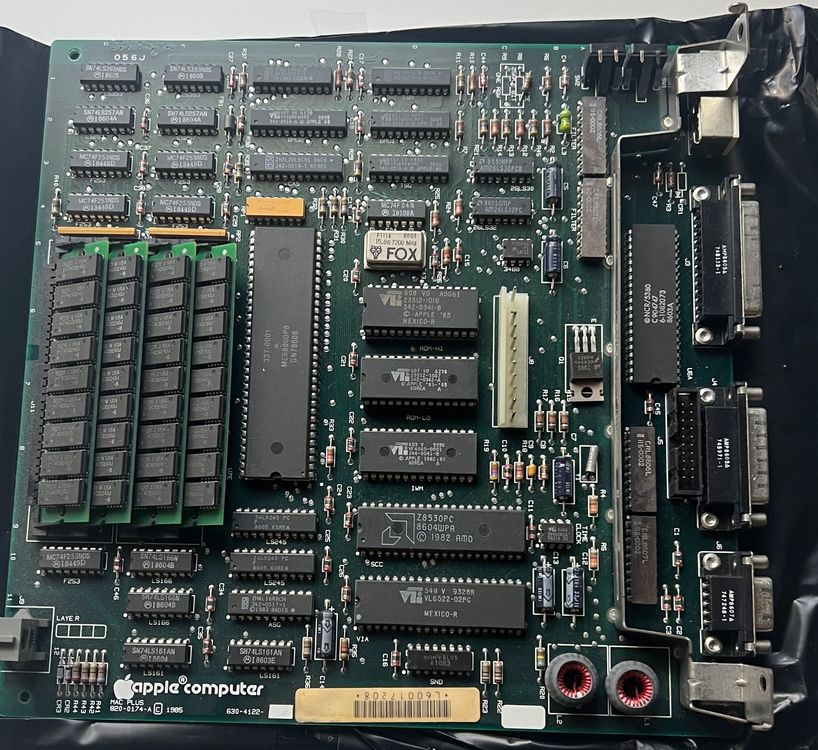 Apple Macintosh Plus Motherboard (4MB RAM) (Gebraucht) in Näfels für ...