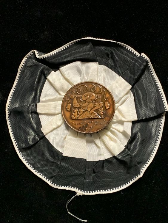 Basler Zug Plakette Kupfer 1952 (Gebraucht) in Therwil für CHF 75 – mit Lieferung auf Ricardo kaufen