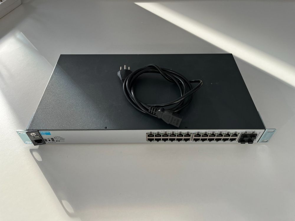 HP - Switch, 2530-24Q | Kaufen auf Ricardo