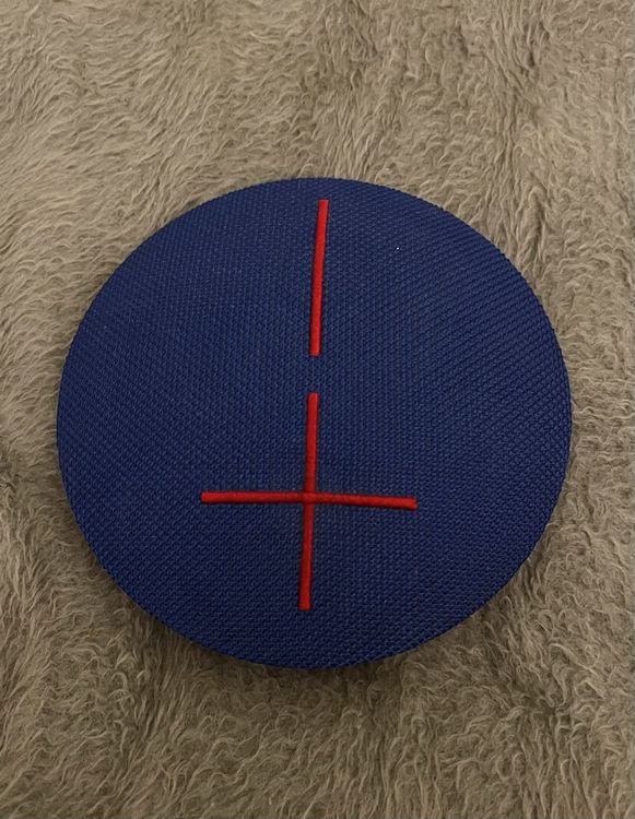 UE Roll Bluetooth Lautsprecher | Kaufen auf Ricardo