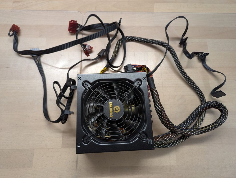 ENERMAX Triathlor 700W NT 80+ Bronze (Gebraucht) in Rohrbach für CHF 20 – mit Lieferung auf ...