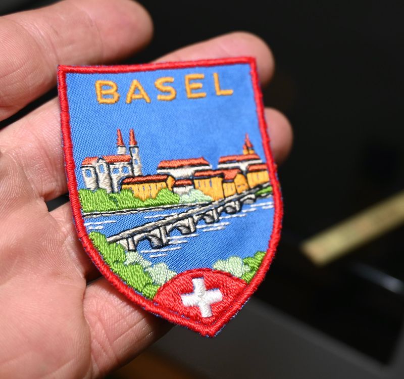 VINTAGE Badge BASEL Stadt nos ST. GALLER STICKEREI (Gebraucht) in ...