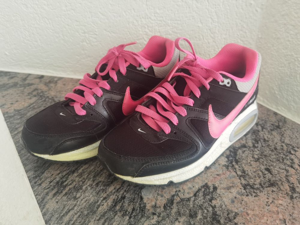Sneakers Nike Air Max gr. 38 (Gebraucht) in Grenchen für CHF 13 – mit ...