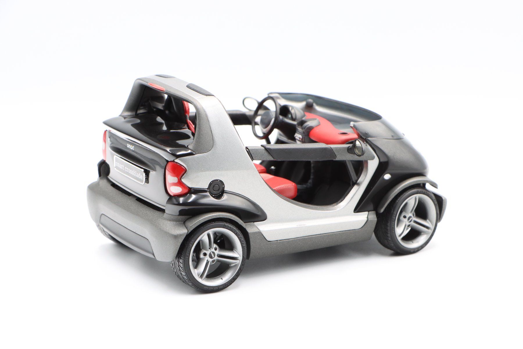 Smart Crossblade 2002 1:18 Kyosho (Gebraucht) in Bühl b.Aarberg für CHF ...