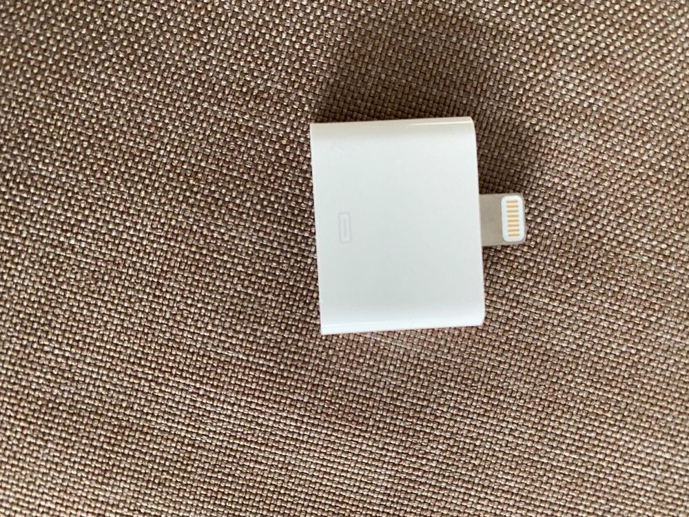 apple adapter 30pin zu 8pin | Kaufen auf Ricardo