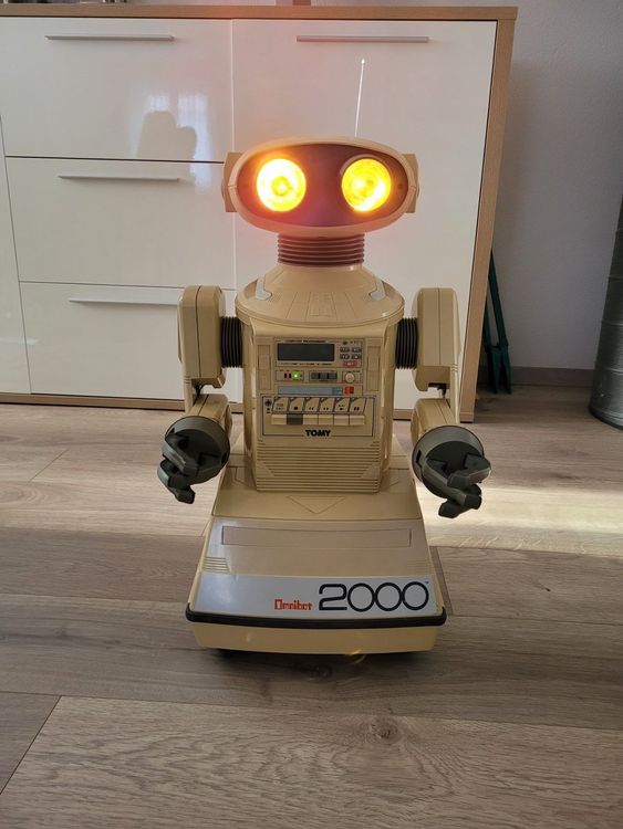 Tomy Omnibot 2000 Roboter Rarität!! (Defekt) in Zollikofen für CHF 501 ...