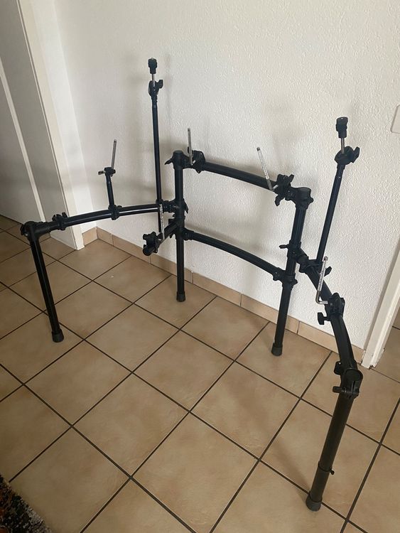 Rack Roland (Gebraucht) in Oetwil am See für CHF 99 – nur Abholung auf ...