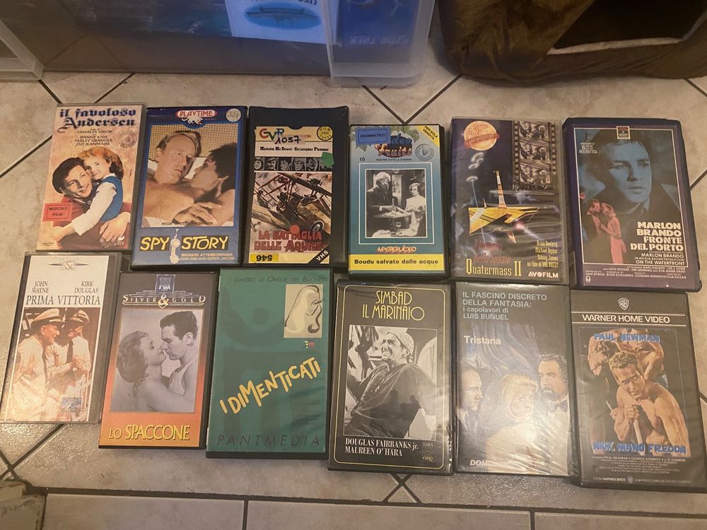 12 VHS IN ITALIANO CLASSICI | Kaufen auf Ricardo