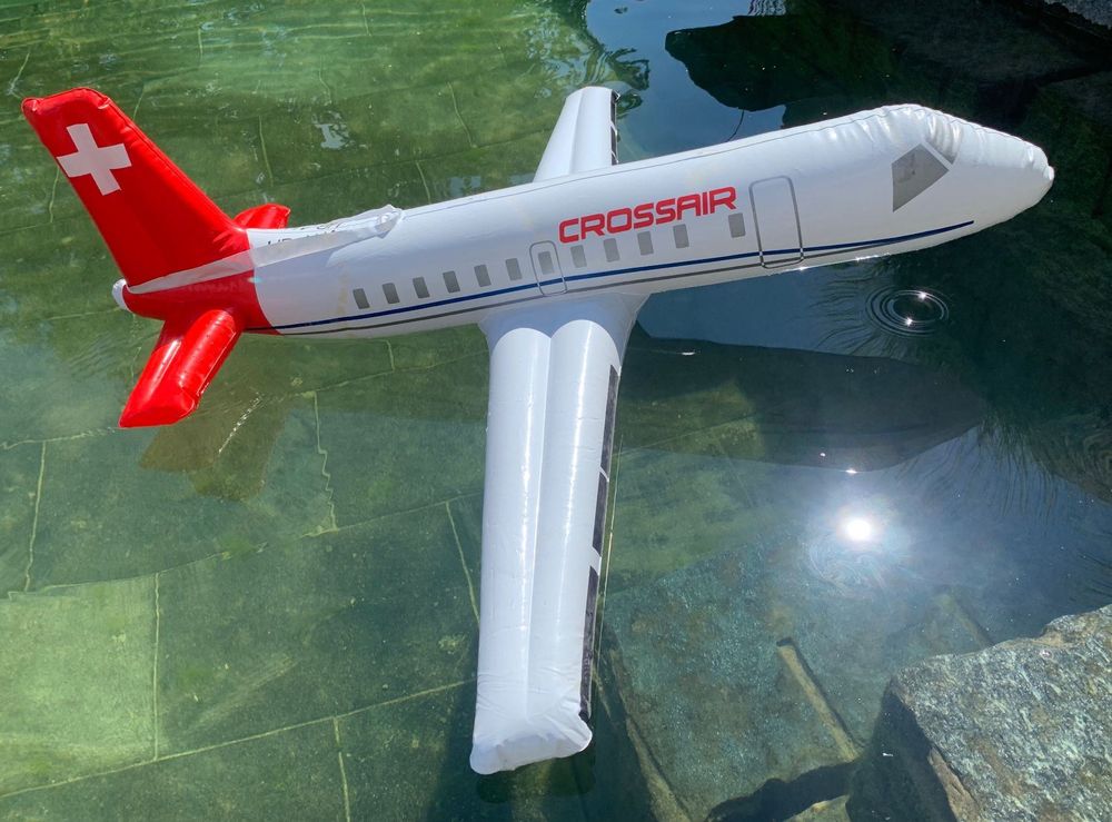 Crossair Modell aufblasbar (Gebraucht) in Weinfelden für CHF 12 – mit ...