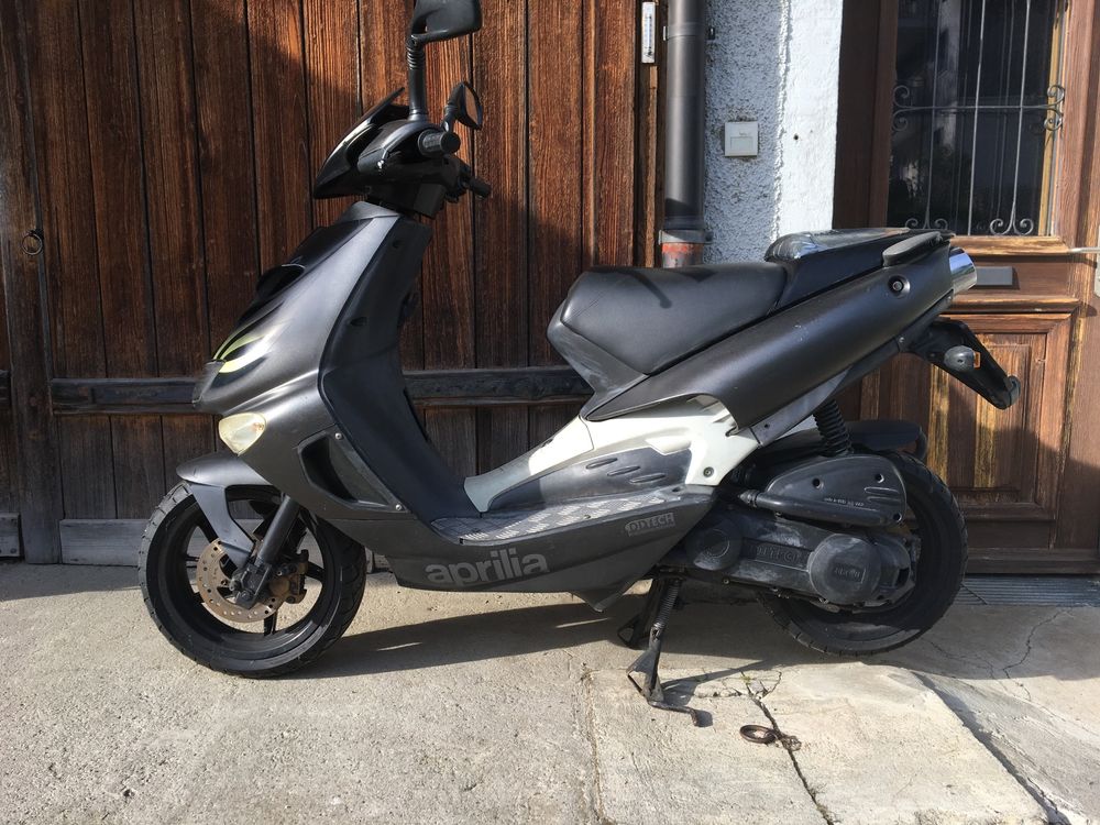 Aprilia 50ccm Roller ab CHF 1.- | Kaufen auf Ricardo