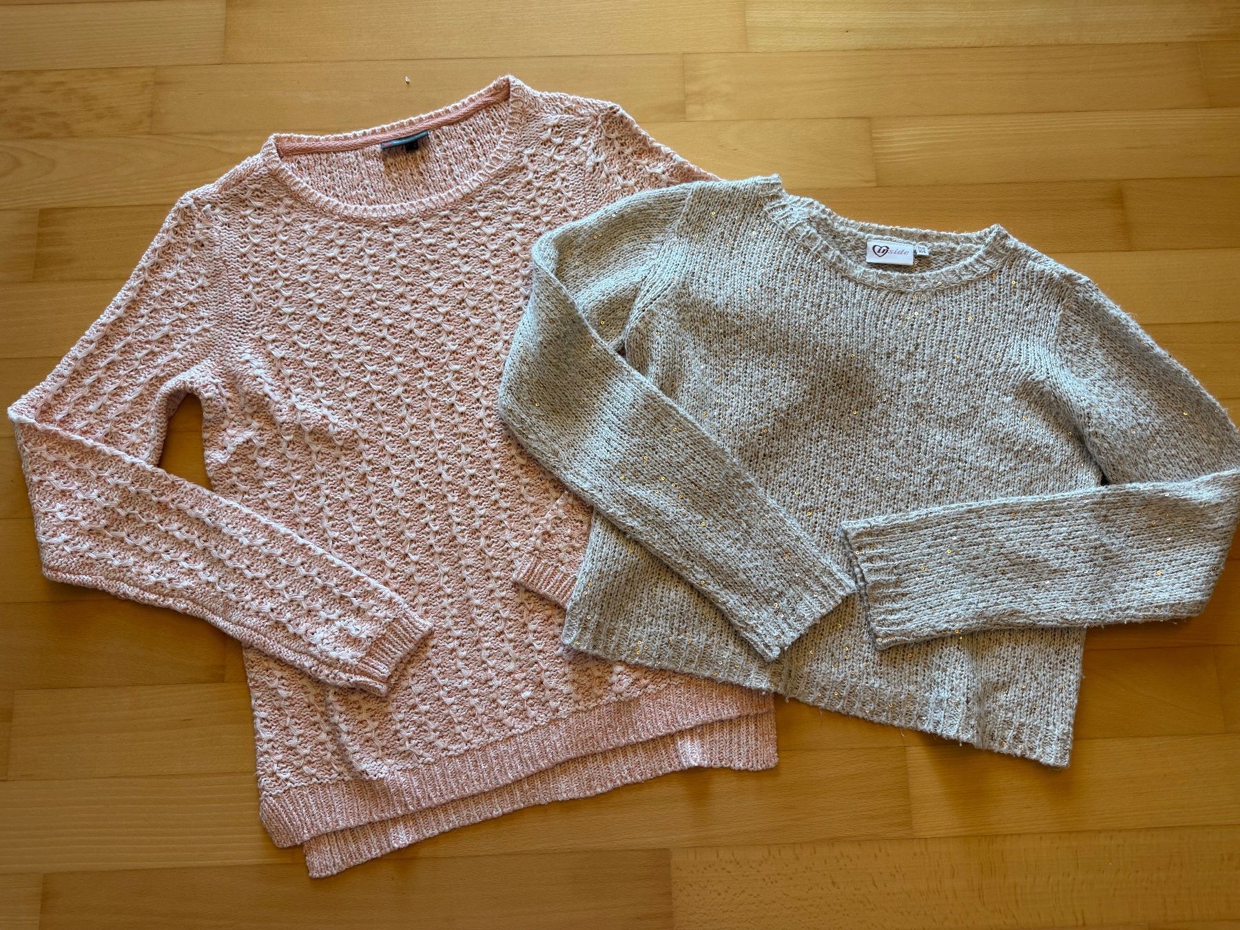 2 lässige Pullis ca. Grösse 34 oder 164 Cecil und Inside (Gebraucht) in Wallbach für CHF 16 ...