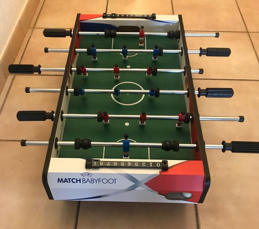 Mini Baby-foot pour enfants (Gebraucht) in Chêne-Bougeries für CHF 25 ...