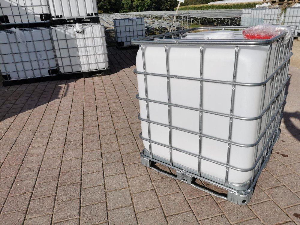 Wassertank 1000l / IBC 1000l / CUVES (Neu (gemäss Beschreibung)) in ...