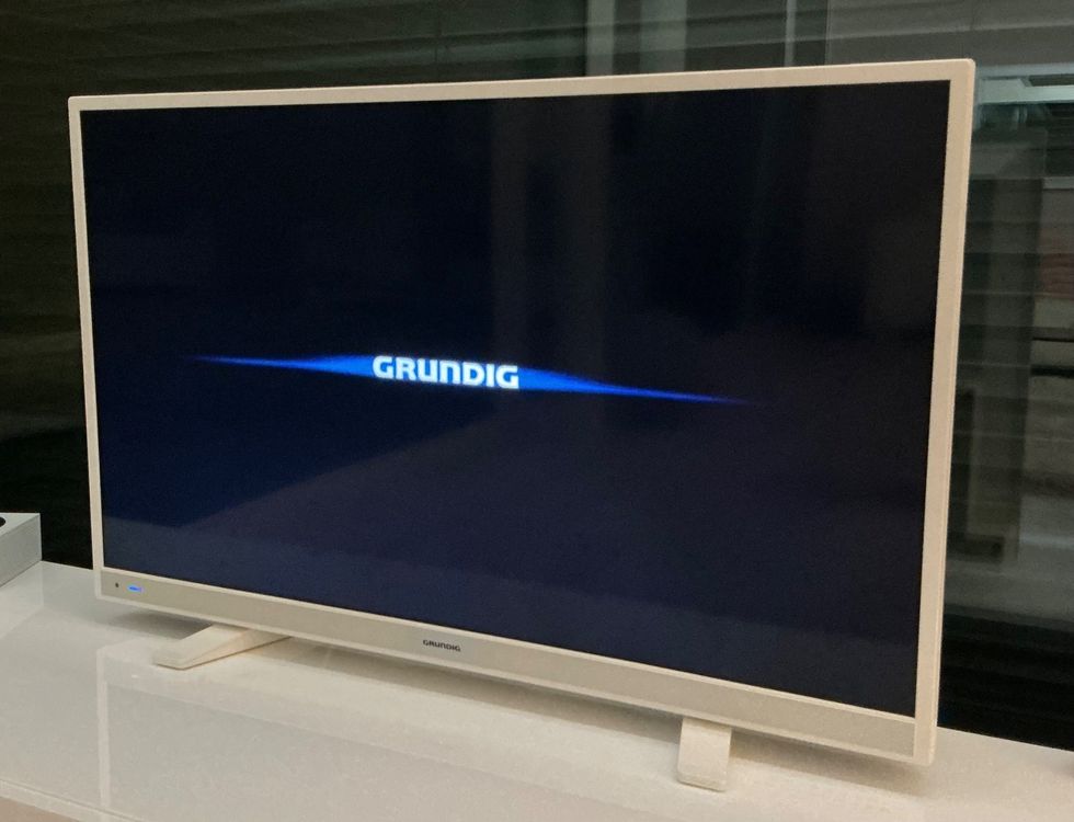 GRUNDIG TV-Gerät 40 Zoll weiss - Versand oder Abholung (Gebraucht) in ...
