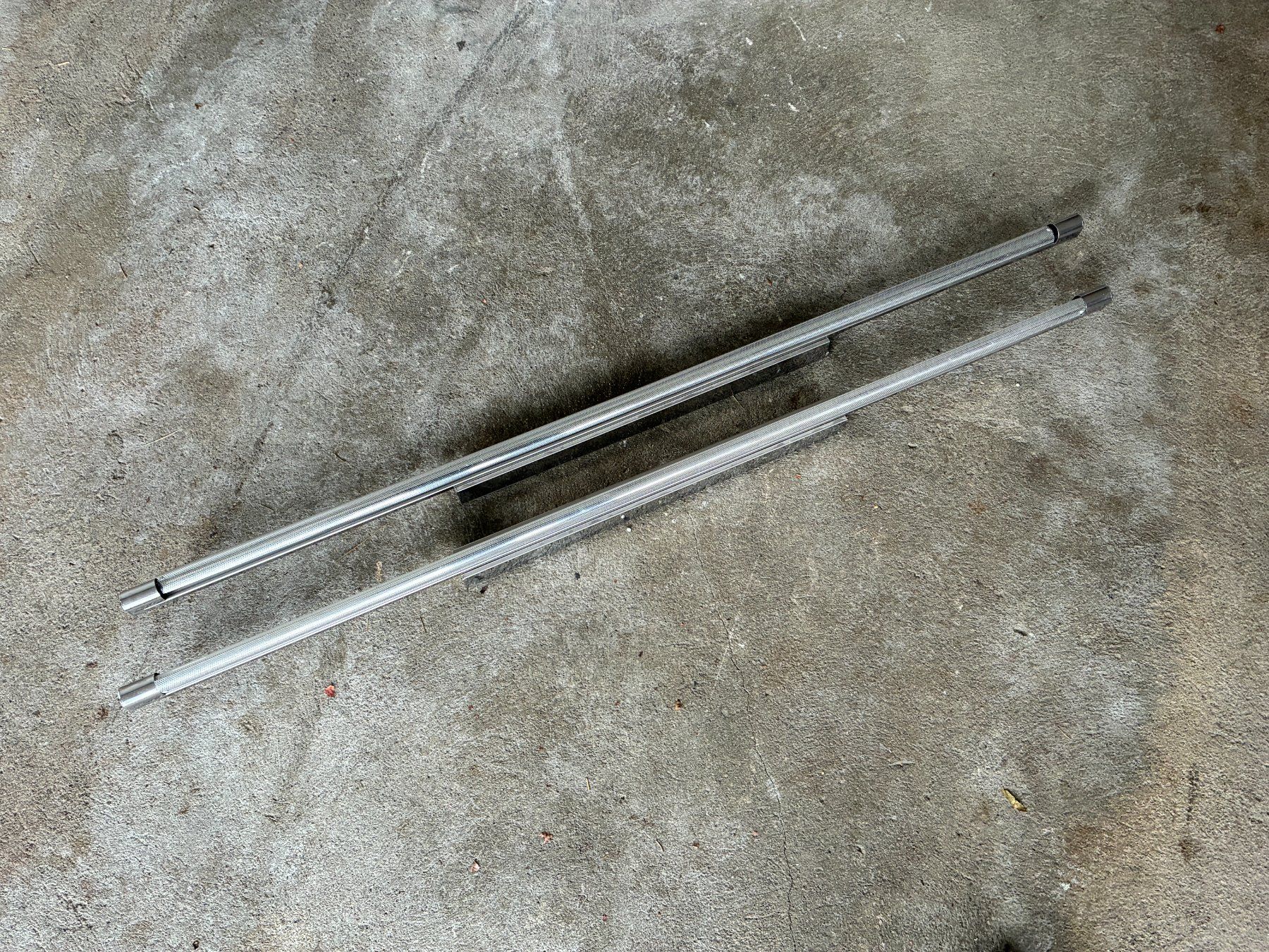 2 Stück Original Ribag Lampe mit Lochdiffusor - 118 cm lang (Gebraucht ...