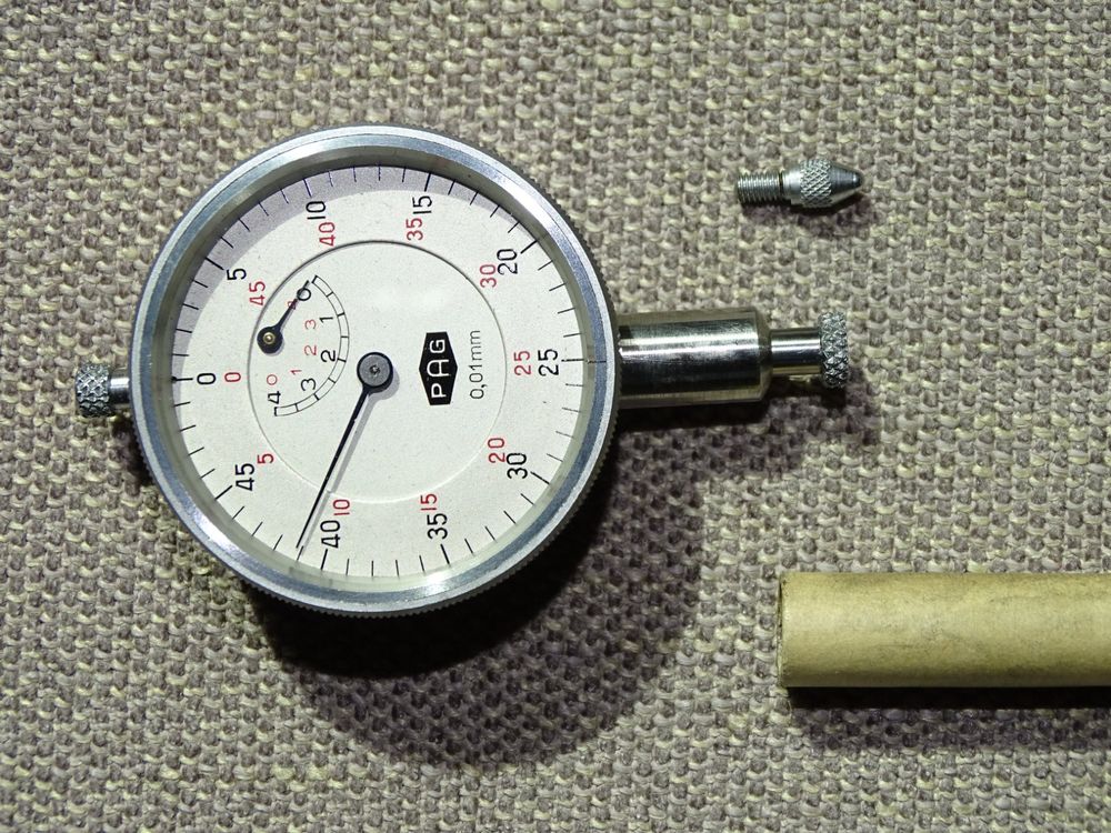 Zwei Messuhren 1/100mm bis 50mm swiss made (Gebraucht) in Hirzel für ...