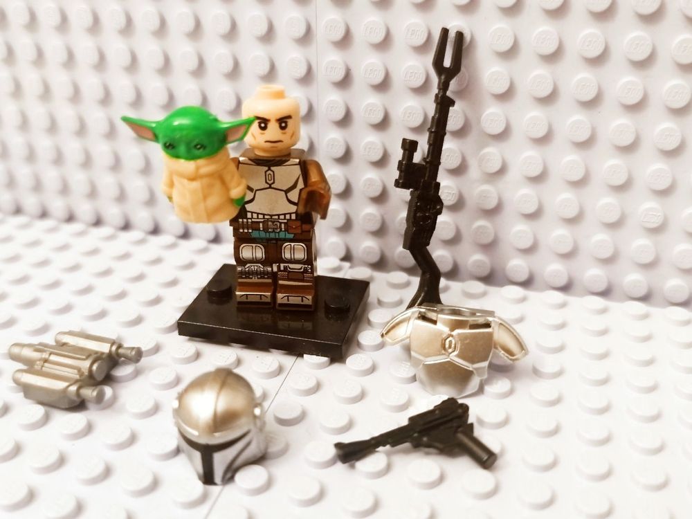 Star wars Mandalorian & mini Grogu custom minifigurine (Neu und ...