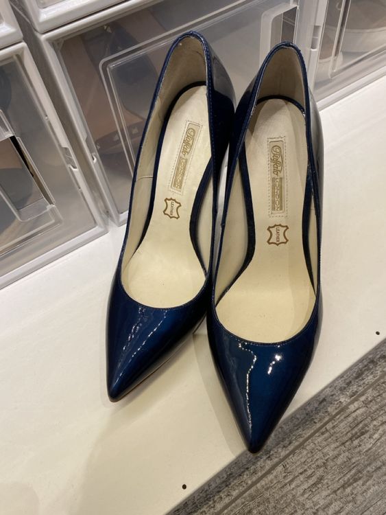 Buffalo Lack Pumps, Grösse 39Top Zustand! (Gebraucht) in Ottikon für ...