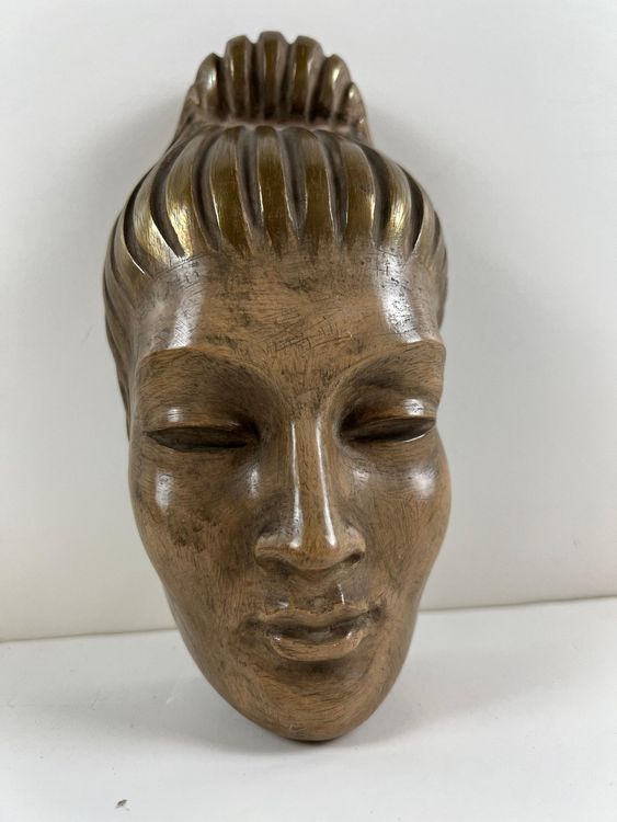 Handbemalte Wandmaske monogramm. | Kaufen auf Ricardo