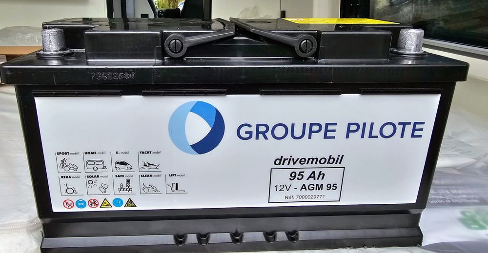 Batterie AGM 95 95 Ah 12V drivemobil /Groupe Pilote (Gebraucht) in für ...