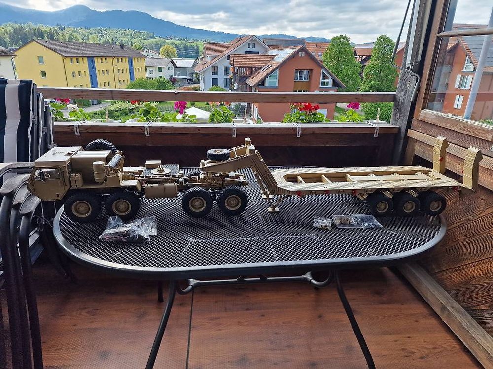 NEUR Amewi HG P802 / Amewi Sattelauflieger 1/12 (Gebraucht) in ...