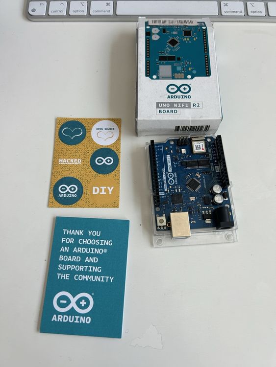 Arduino UNO WIFI R2 Board (Gebraucht) in Guttet-Feschel für CHF 15 ...