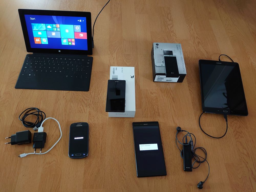 Handys, Surface,Tablet | Kaufen auf Ricardo