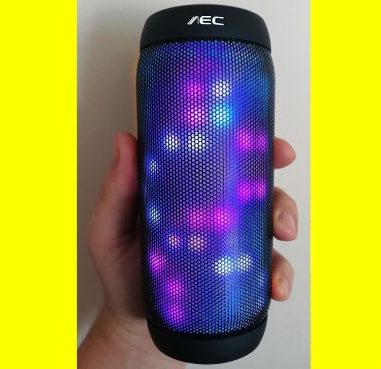 Neue AEC Pro Bluetooth Lautspecher | Kaufen auf Ricardo