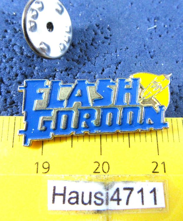 FLASH GORDON FLYING-MAN PIN (Gebraucht) in für CHF 1.95 – mit Lieferung ...