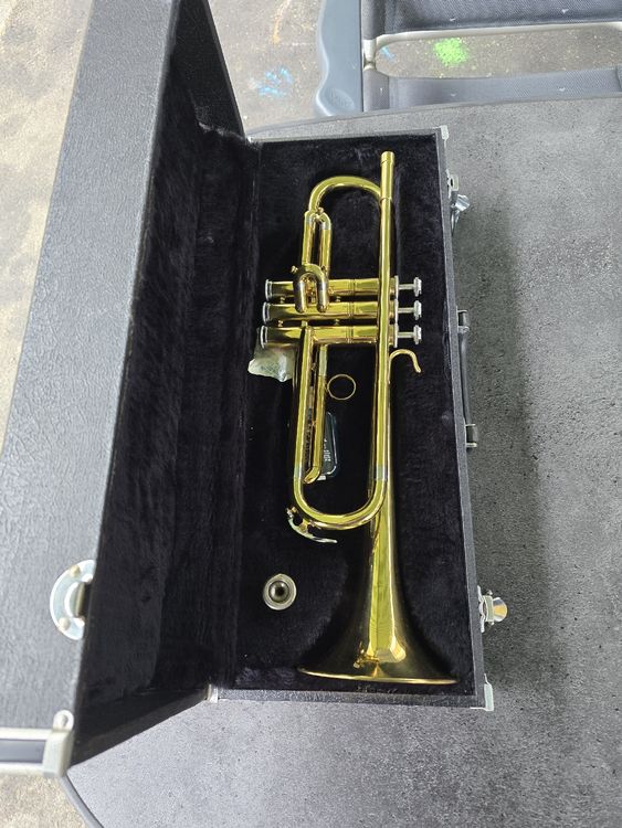 Trompete Master Student mit Koffer 🎺🎶👌🏻 | Acheter sur Ricardo