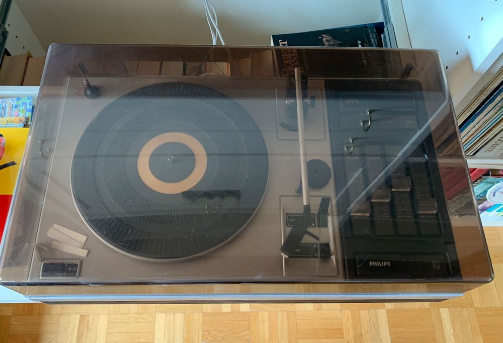 Philips 471 Plattenspieler + Lautsprecher / Tourne-disques (Gebraucht ...