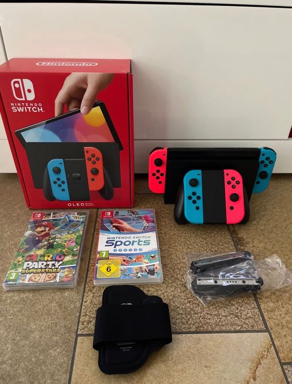 Nintendo Switch ink. extra kontroller und Spiele | Kaufen auf Ricardo