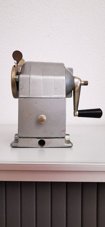 Original Caran d’Ache Metall-Spitzmaschine No 455 ab Fr. 1.- | Kaufen auf Ricardo