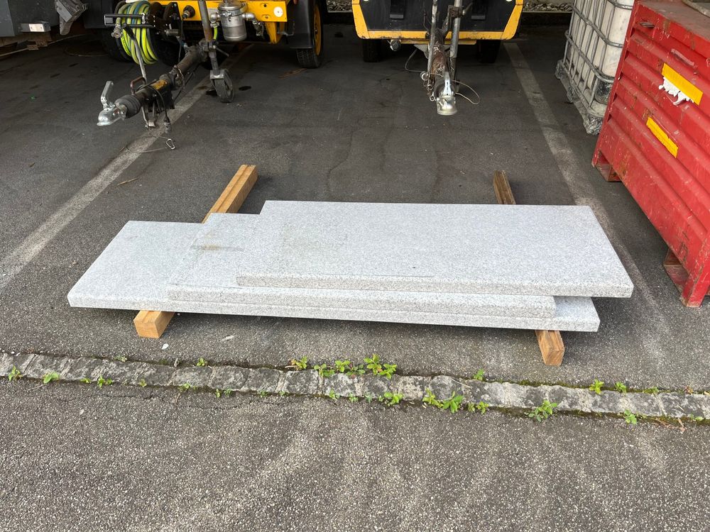 Granitplatten, grau, verschiedene Grössen, günstig (Neu (gemäss ...