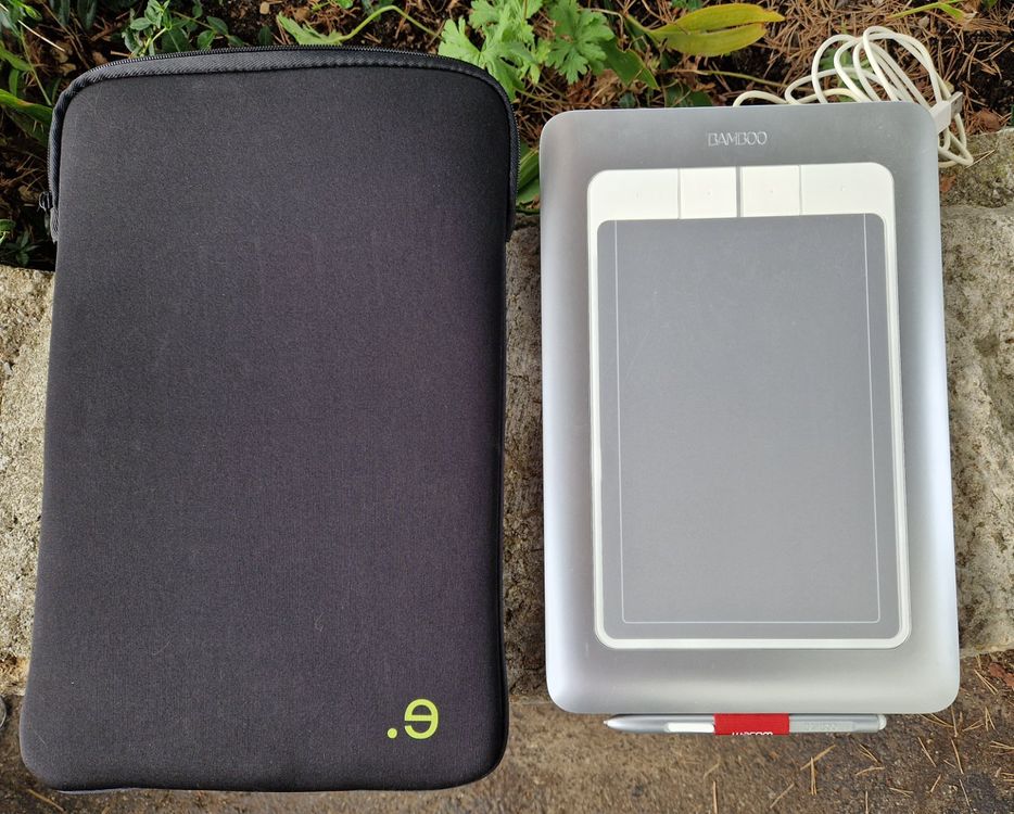 Wacom Bamboo Fun Pen & Touch CTH-661/S USB Drawing Graphics | Kaufen ...