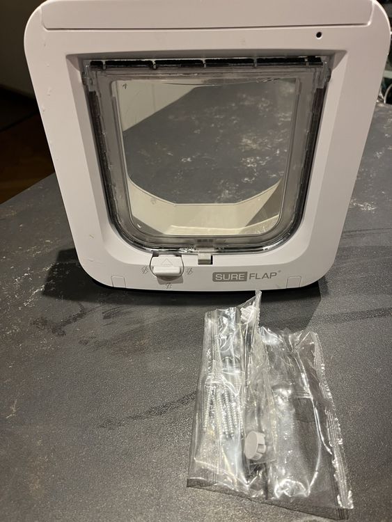 Sureflap Katzentüre Modell SUR001 (Gebraucht) in Uster für CHF 41 – mit ...
