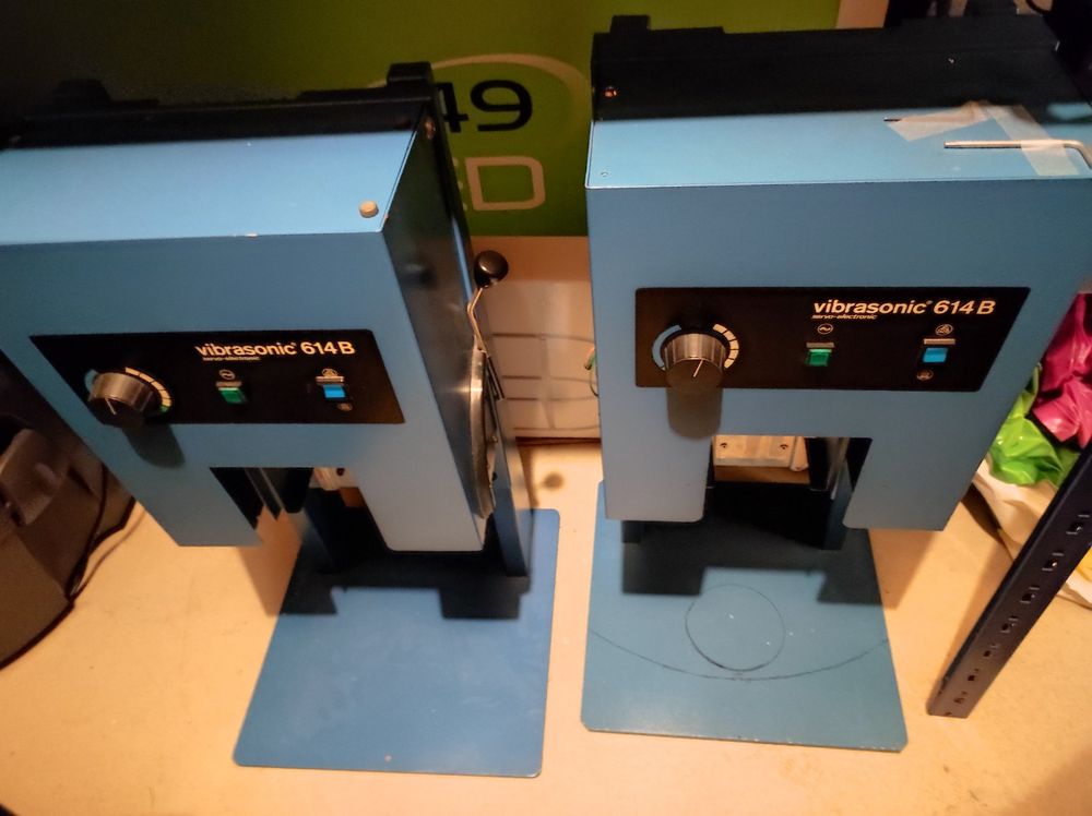 2X Vibrasonic 614B Uhren Reinigungsmaschine (Defekt) in Altishofen für CHF 160 – nur Abholung ...