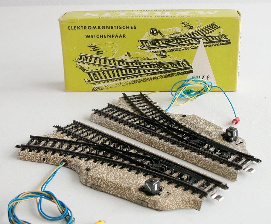 Märklin M-Gleis-Weichenpaar 5117 Spur H0 | Kaufen auf Ricardo