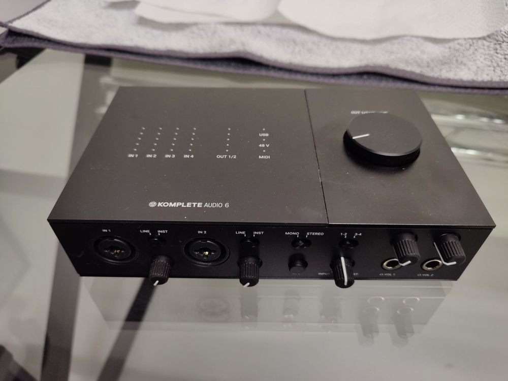 Komplete Audio 6 Mk2 | Kaufen auf Ricardo