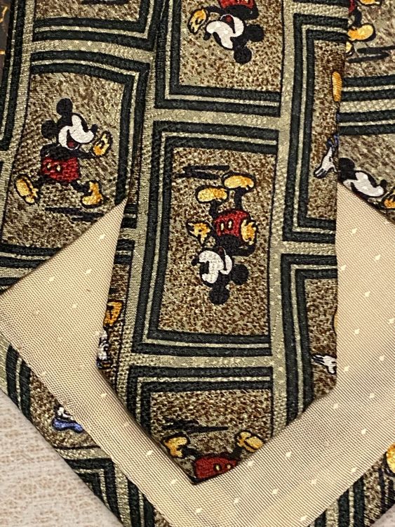Mickey & Co Disney Krawatte (Neu (gemäss Beschreibung)) in St ...