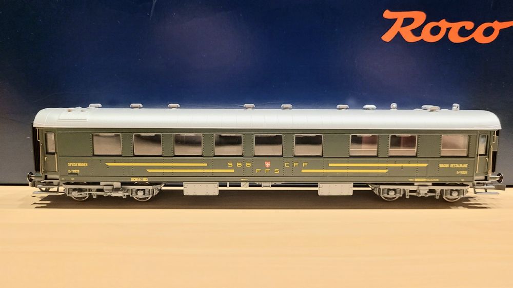 Roco 44877 SBB RIC Speisewagen Dr⁴ 10226 DC (Neu (gemäss Beschreibung ...