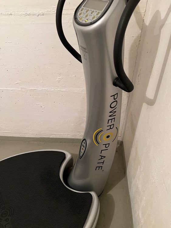 Power Plate 5 Pro Airdaptive | Kaufen auf Ricardo