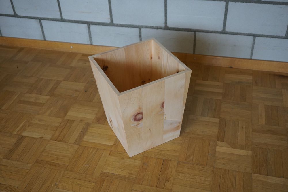 Deko-Box aus Massiv Holz Arve (Neu und originalverpackt) in Giswil für ...