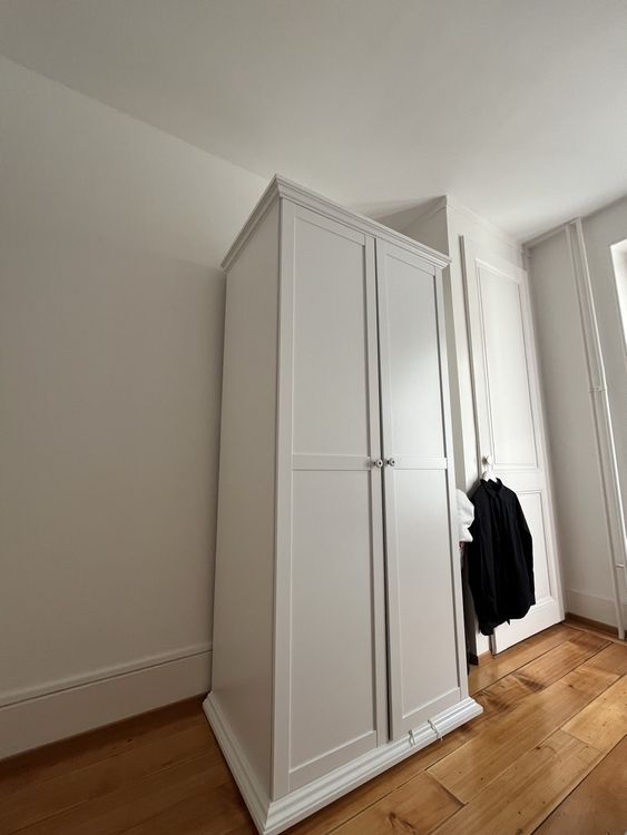 Armoire JYSK (D'occasion) à Pully pour CHF 1 – retrait uniquement ...