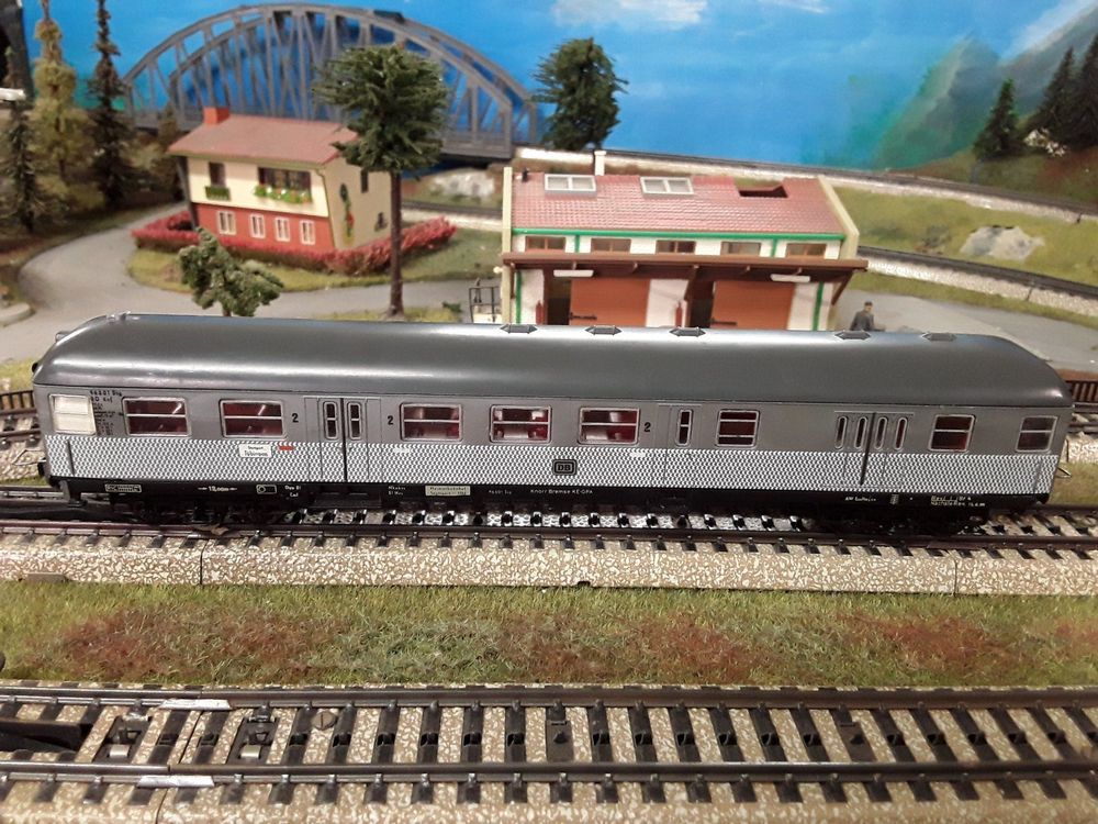 Trix 3379 _ Silberling Personenwagen / Steuerwagen _ Spur H0 (Gebraucht) in Uerikon für CHF 19 ...