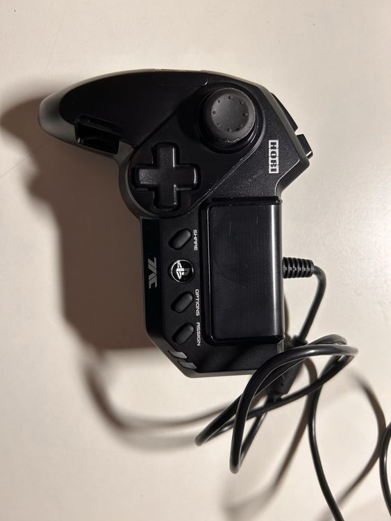 Hori PS4-054 Tactical Assault Commander G1 | Kaufen auf Ricardo