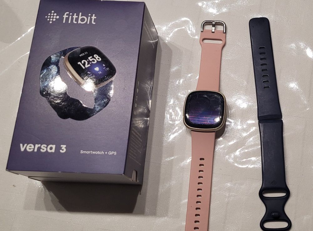 Fitbit Versa 3 | Kaufen auf Ricardo